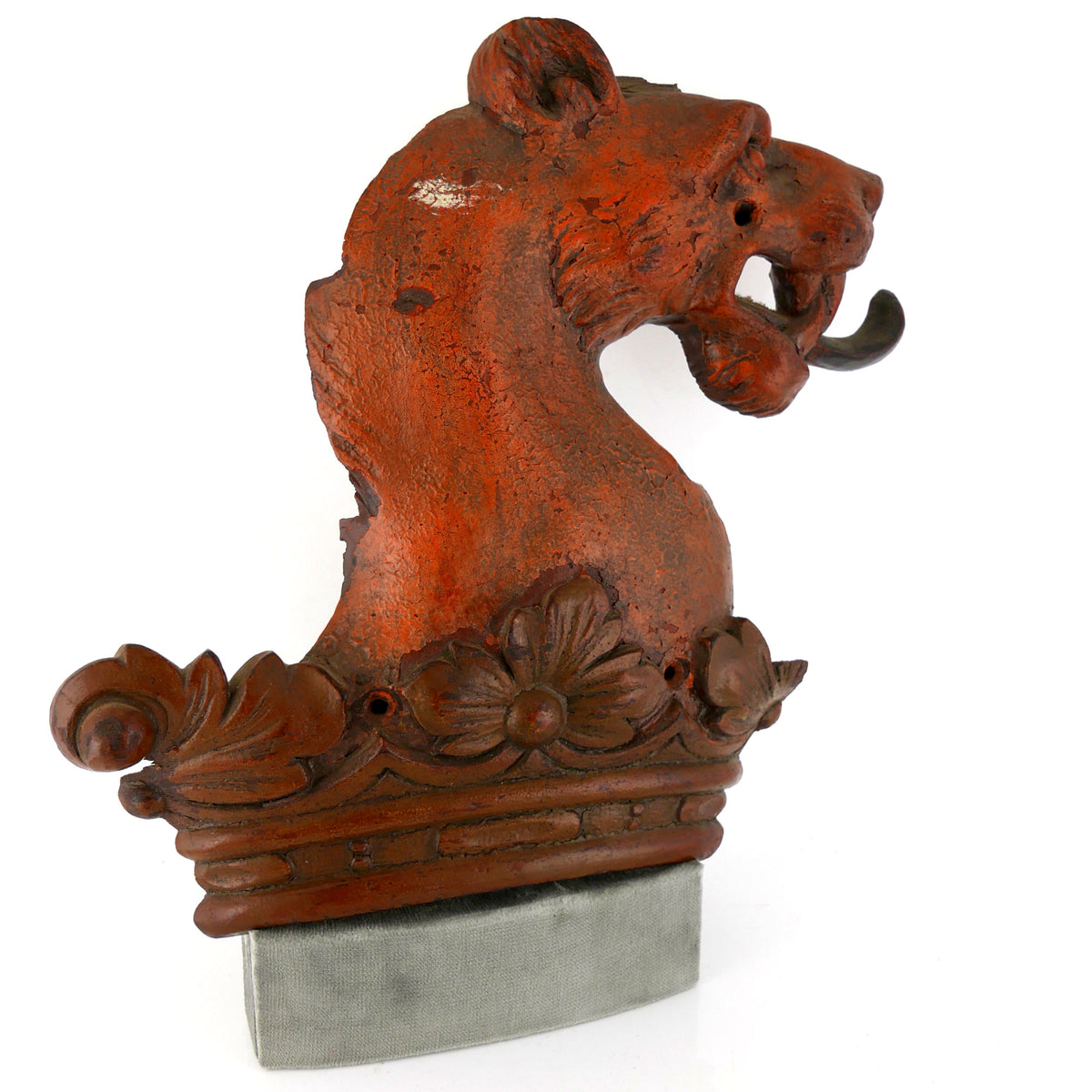 Heraldic Crest - Leopard’s Head, 1880 – The Armoury St James's